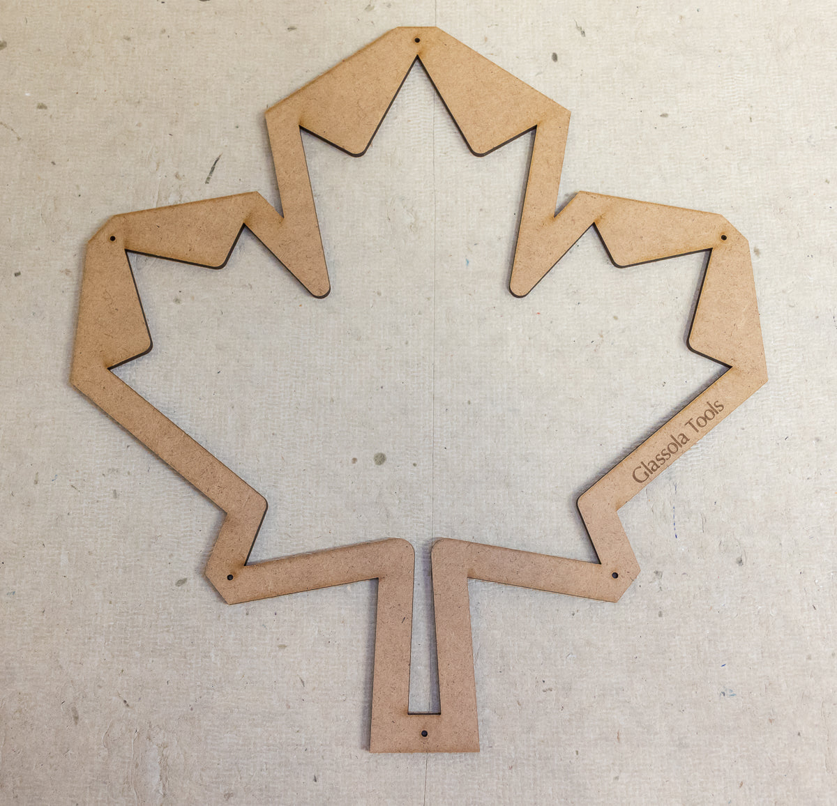 Maple Leaf Layout Frame – Glassola Tools